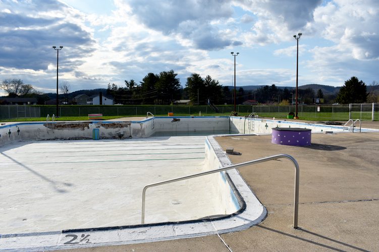 MH Council calls for feasibility study of pool’s needs | News, Sports ...